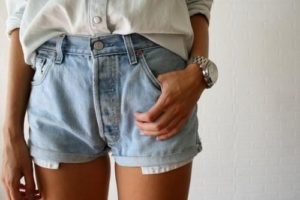 Astuces : Comment savoir si un short est trop court