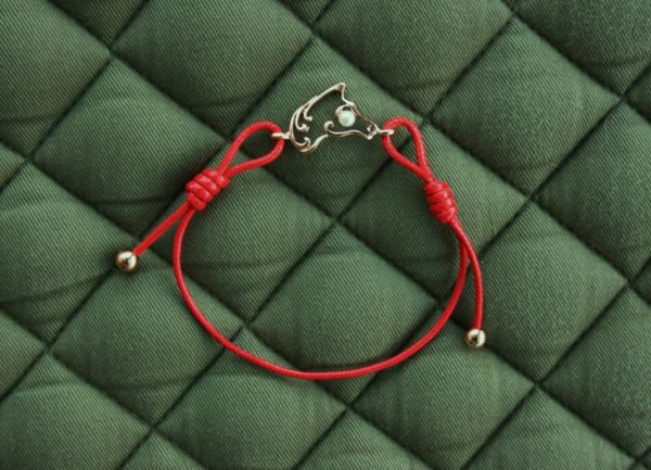 Astuces : Comment faire le fil rouge