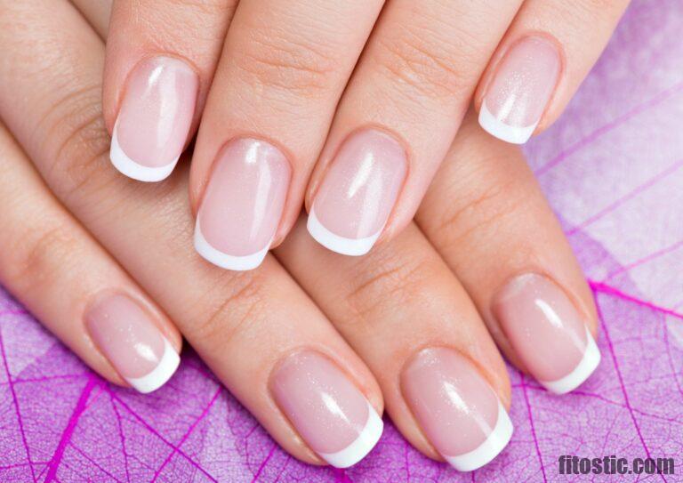 Comment Faire Une French Manucure En Semi-Permanent